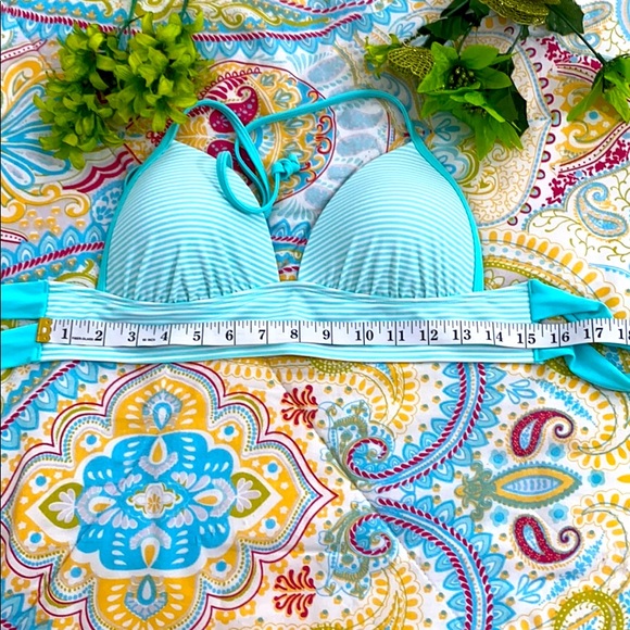 Hop Lun | Swim | Hop Lun Bikini Medium Bikini Top | Poshmark
